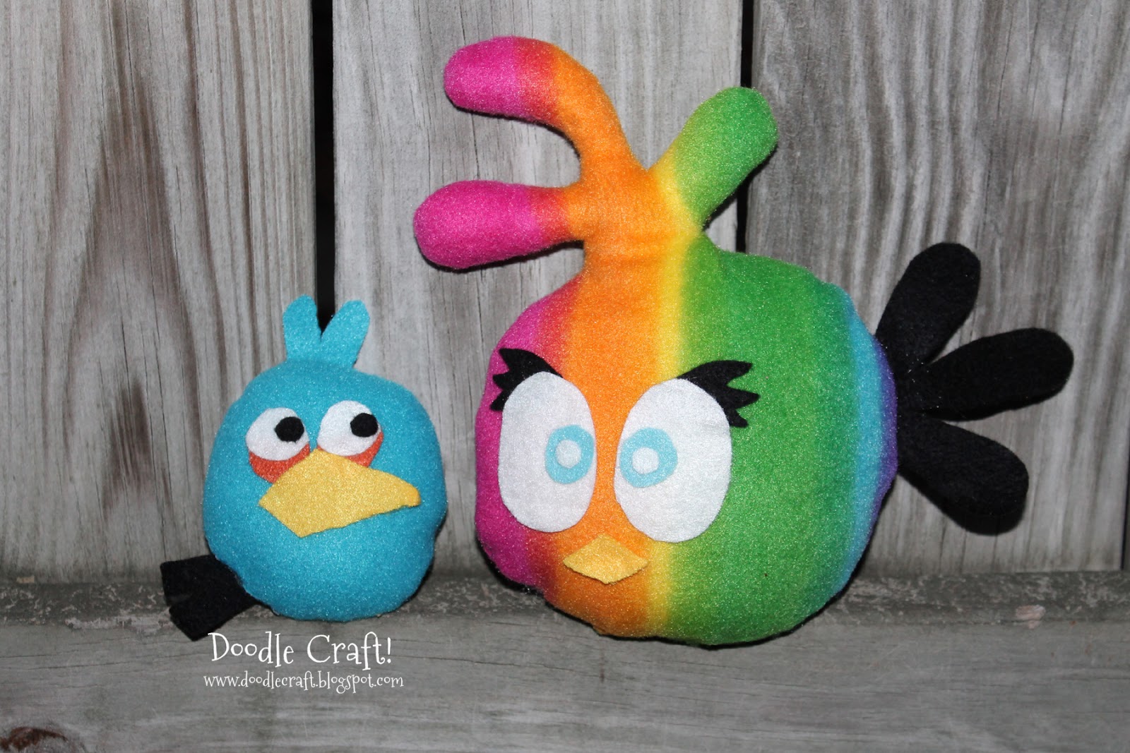 Doodlecraft: DIY Angry Bird Plushies!
