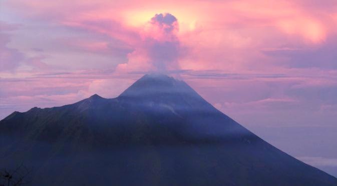 Terpopuler 20+ Gambar Gunung Merapi