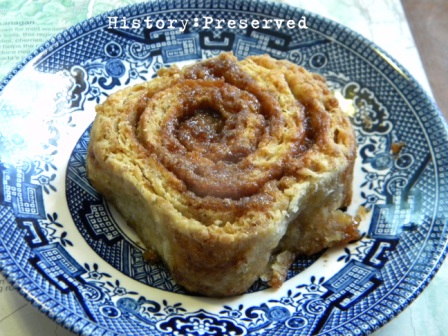 Historical Recipe: Quick Bran Cinnamon Rolls