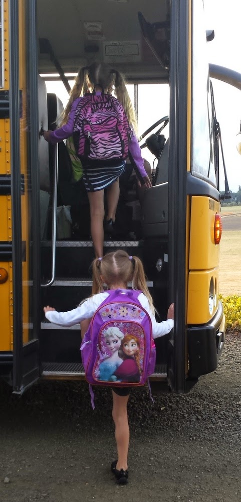 Aleaha's Blog: Miri's First Day of Kindergarten