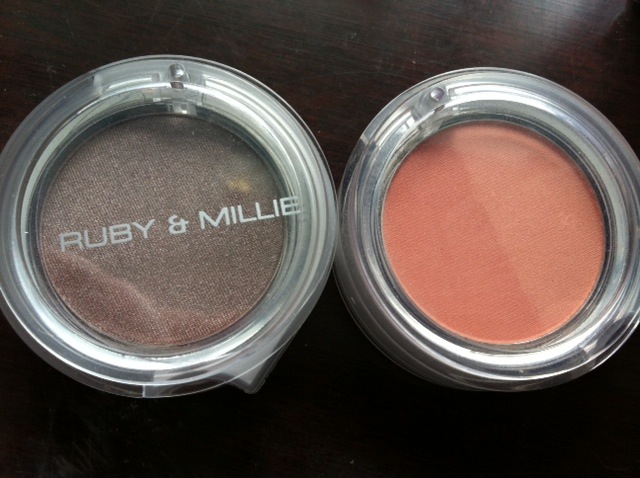 Tokki and Oliver: Ruby & Millie Cheek Color Orange 20 Matte/Pearl