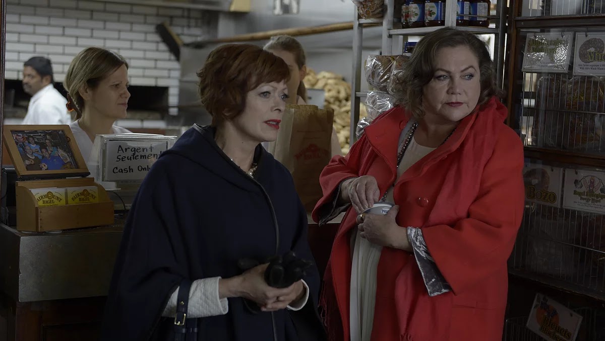 Review: 'Another Kind Of Wedding' Tells A Tired, Busy Dysfunctional ...