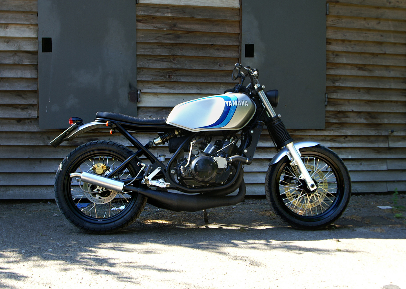Racing Cafè: Yamaha RD 350LC Special