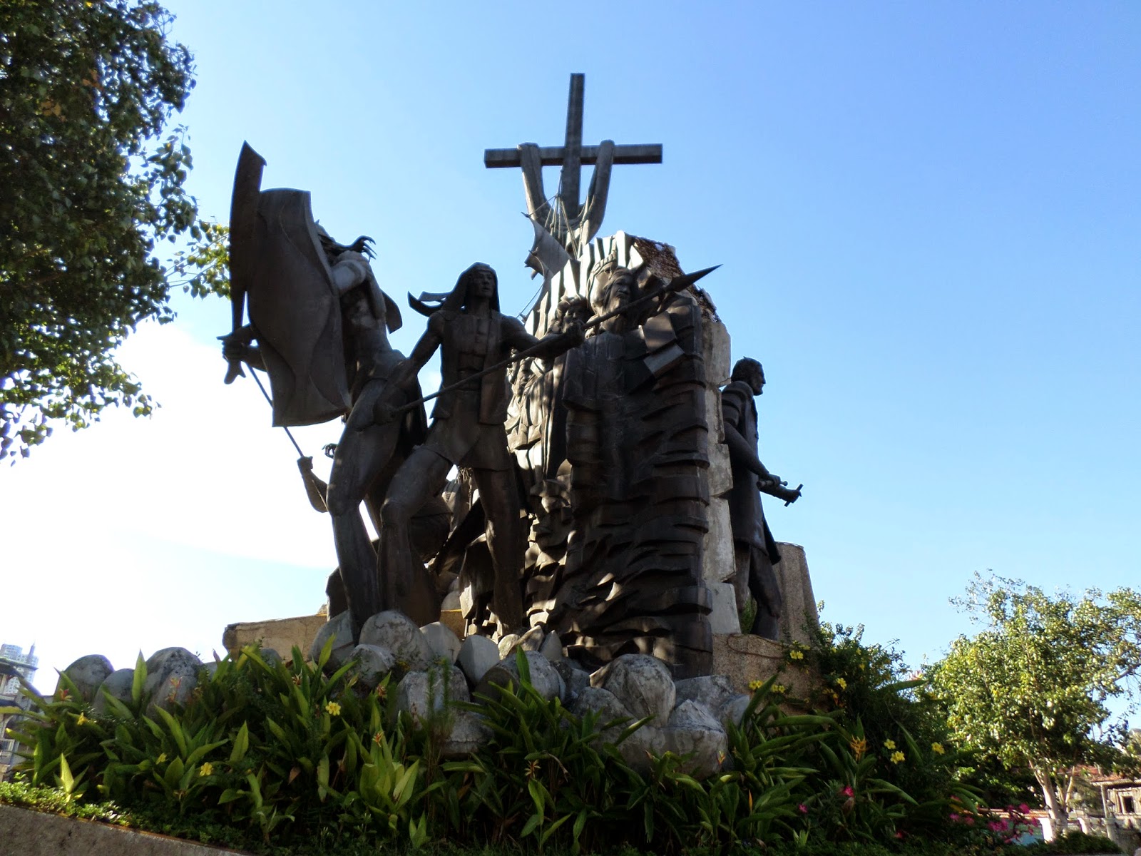 SENIORa Artz: Araw ng Kalayaan