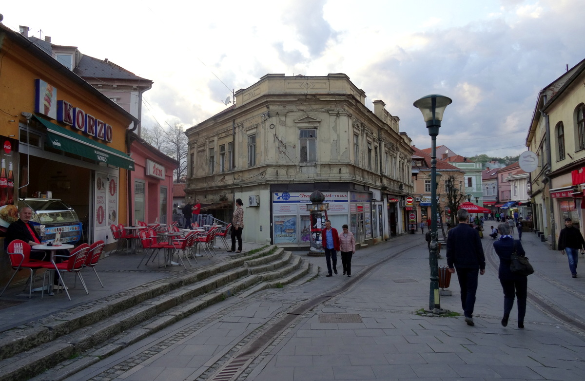 TRAVEL AND LIFESTYLE DIARIES - : Balkan Roadtrip - Bosnia & Herzegovina ...