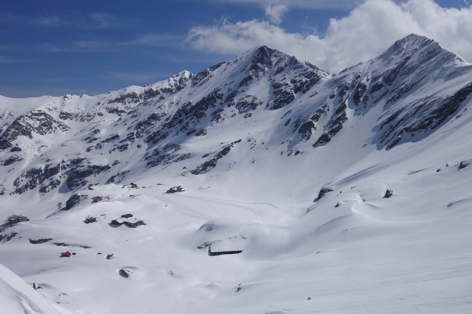 Blogul Avalanse in Carpati a fost mutat pe site-ul avalanseincarpati.ro ...