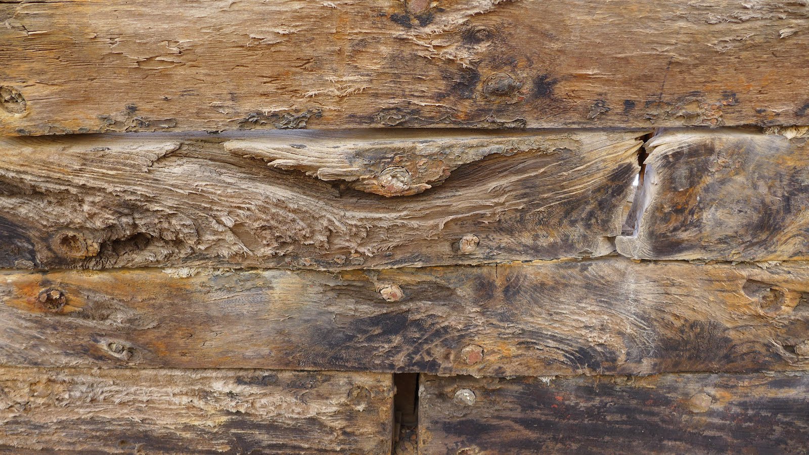 Madera vieja con óxido y humedad | Todas las texturas