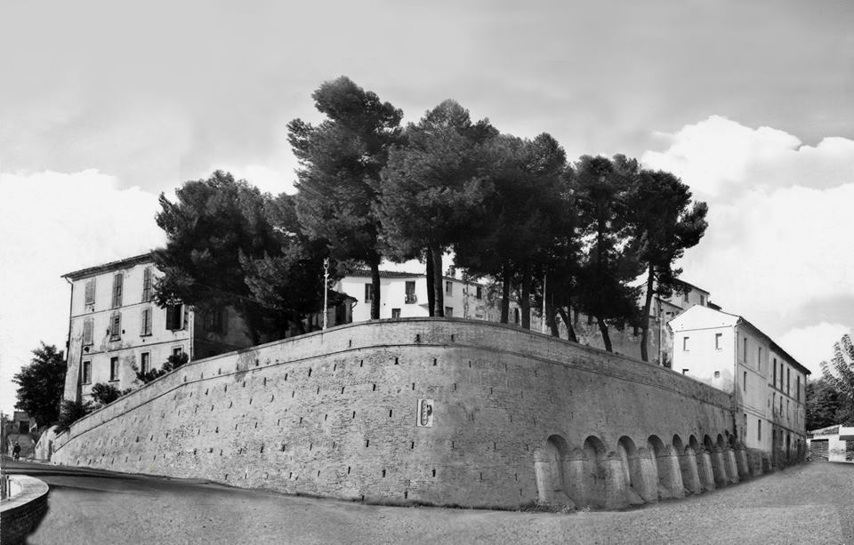 Corropoli. Come vivevamo: LA FOTO TAROCCATA