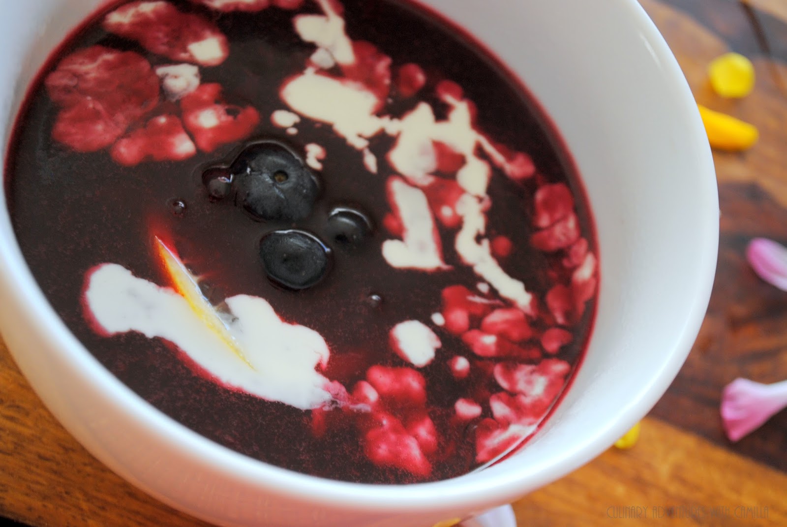 Blueberries and Bubbles: Mustikkakeitto + Elderflower-Prosecco Cocktail ...