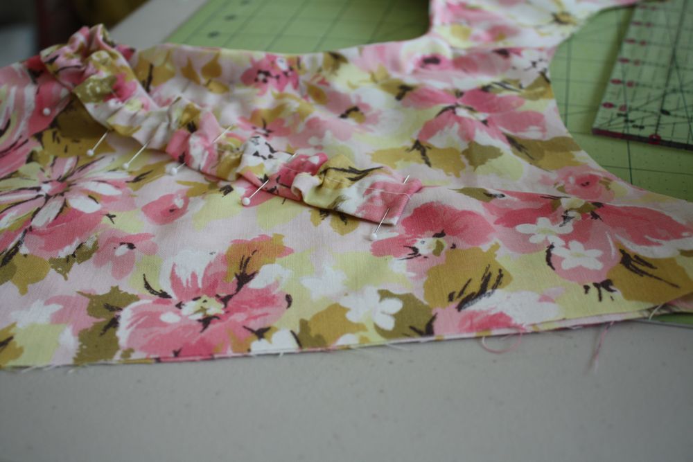 ruffled wrap dress tutorial