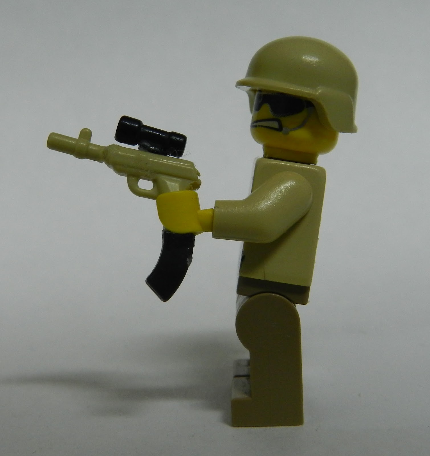 365 Lego photos: Day 101: Sci Fi soldier
