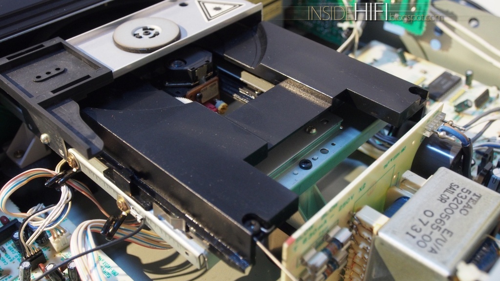 Inside Hi-Fi: Teac CD-Z5000