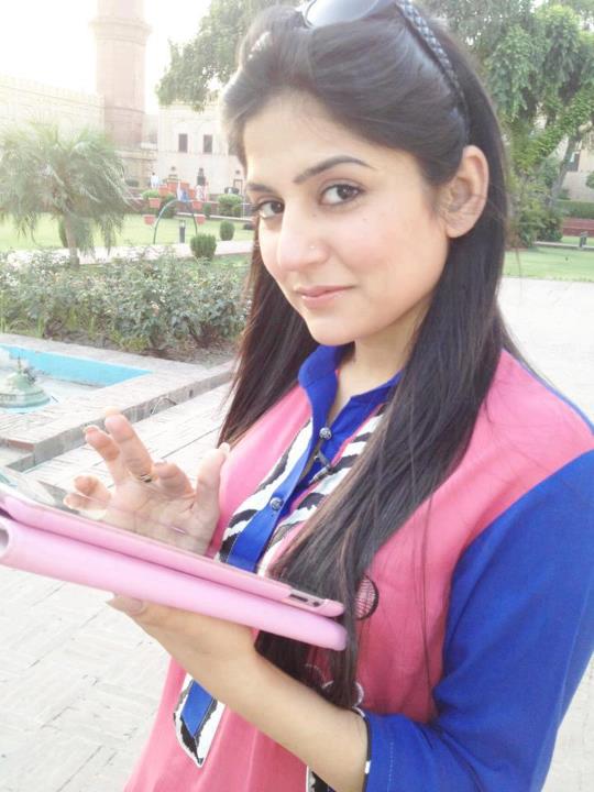 Desi Girls Home: Multan Girls