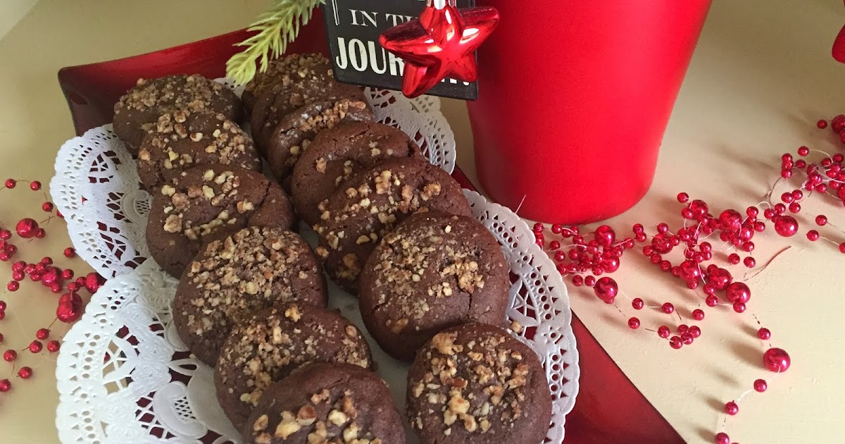 Mennonite Girls Can Cook: Rolo Cookies
