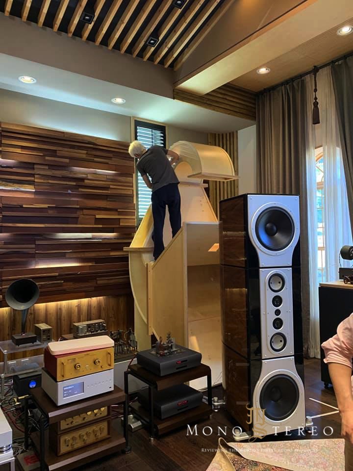 Sound Forum horn installation! – Ultimate High-Fidelity