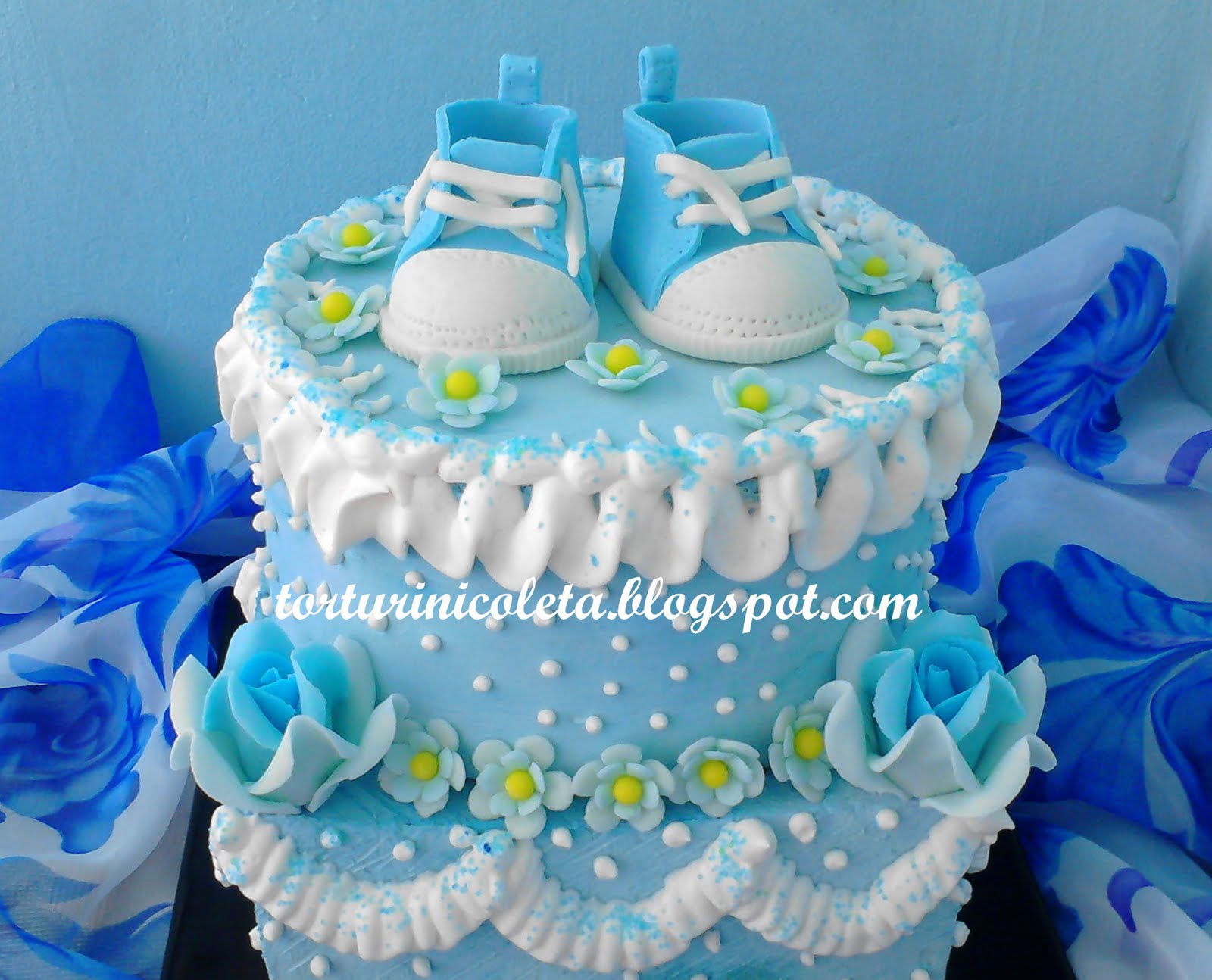 Torturi personalizate si ornamente comestibile in Dej: Tort de botez ...