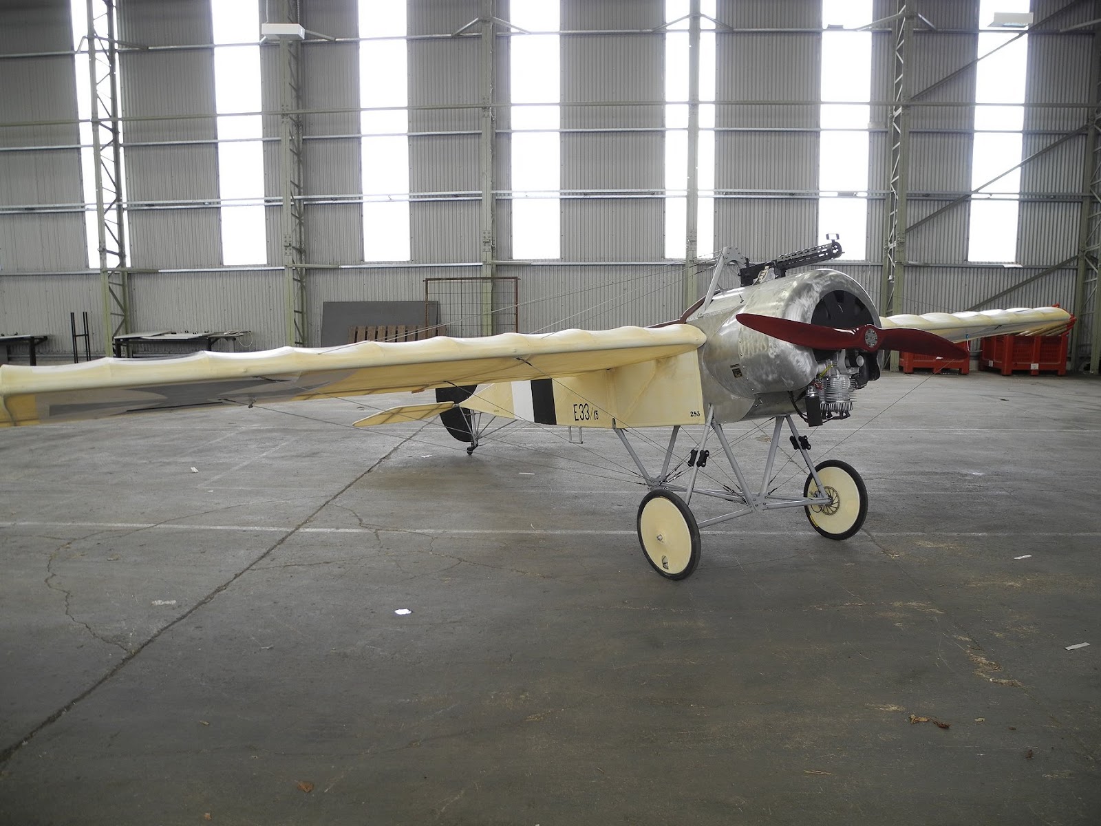 Grass Strip Aviation Ltd: GSAL Kit 105 Returns to Aston Down