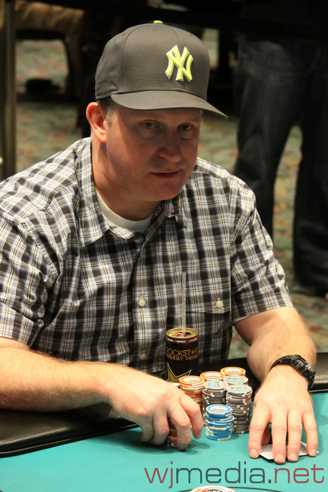 Foxwoods Poker: Oct 24, 2011