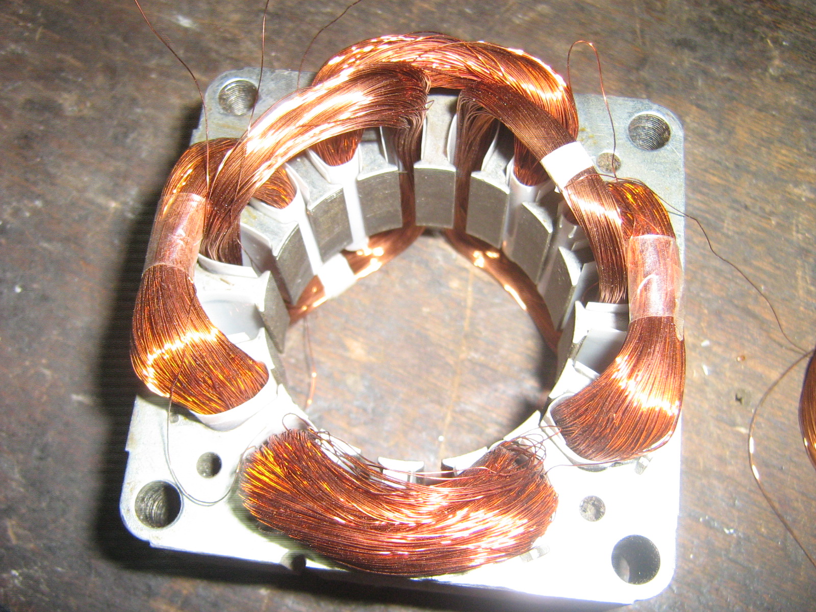 Motor Listrik: CARA/FOTO PROSES TAHAPAN MENGGULUNG DINAMO KIPAS ANGIN