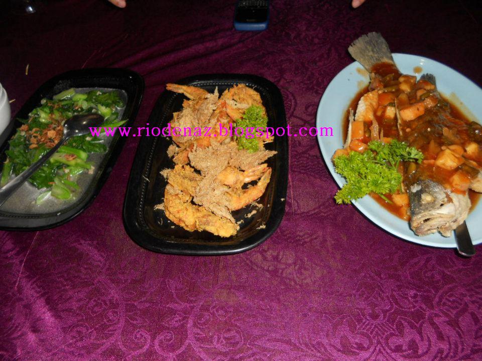 Rio Azzaro: Jalan - Jalan Nak Makan : Restoran Saujana Seafood Gelang Patah