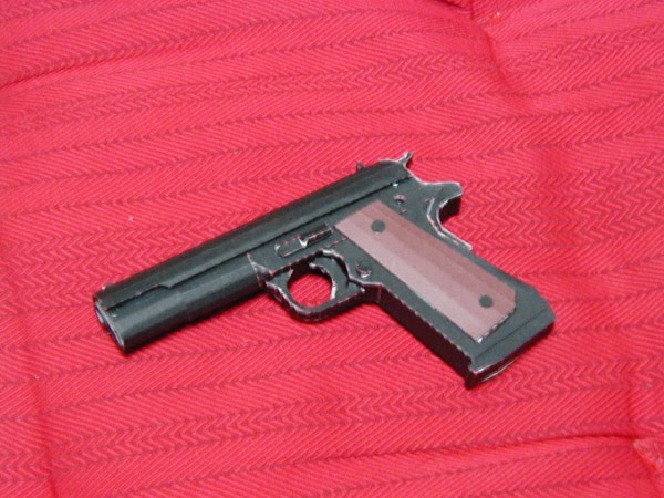 papercrafts de todos los niveles: aqui hay papercrafts de distintas armas