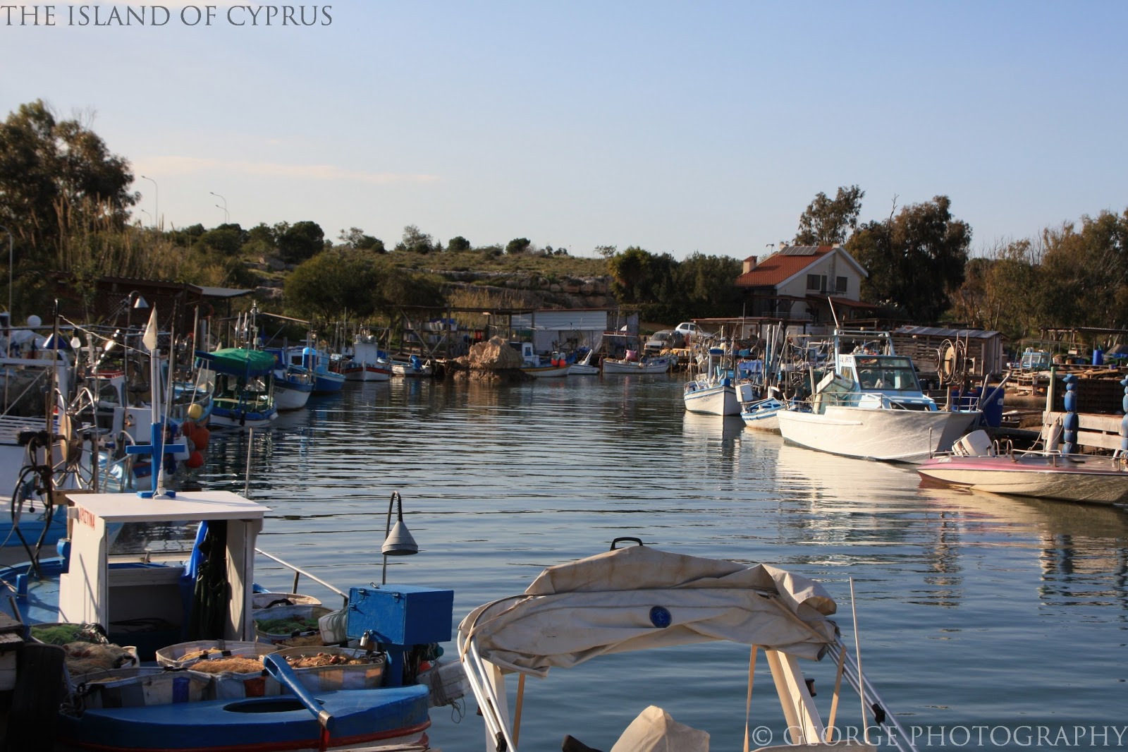 Νησος Κυπρος: Ποταμός Λιοπετρίου , το "φιόρδ των κοκκινοχωρίων"