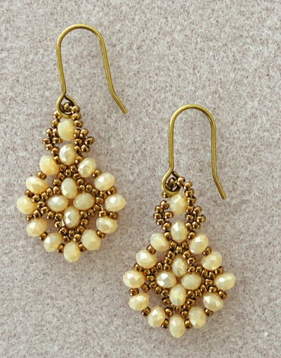 Linda's Crafty Inspirations: Free Mini Tutorial: Easy Earrings Variation