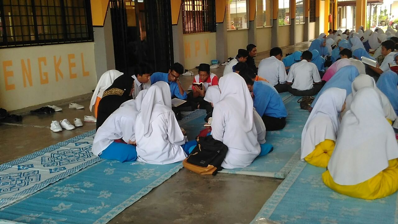 SMK Raja Ali: June 2018