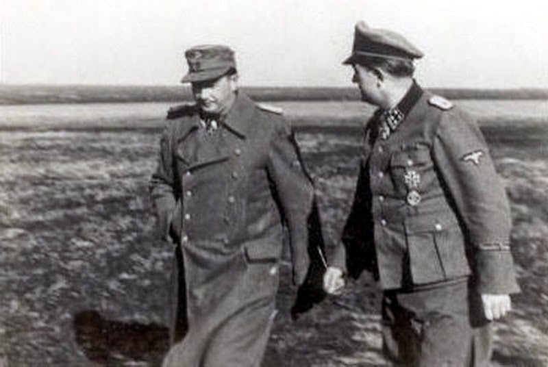 NAZI JERMAN: Foto 3. SS-Panzer-Division "Totenkopf"