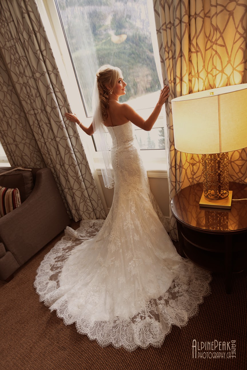 Alpine Peak Photography: Lake Louise Wedding Photographer - Ali & Paul