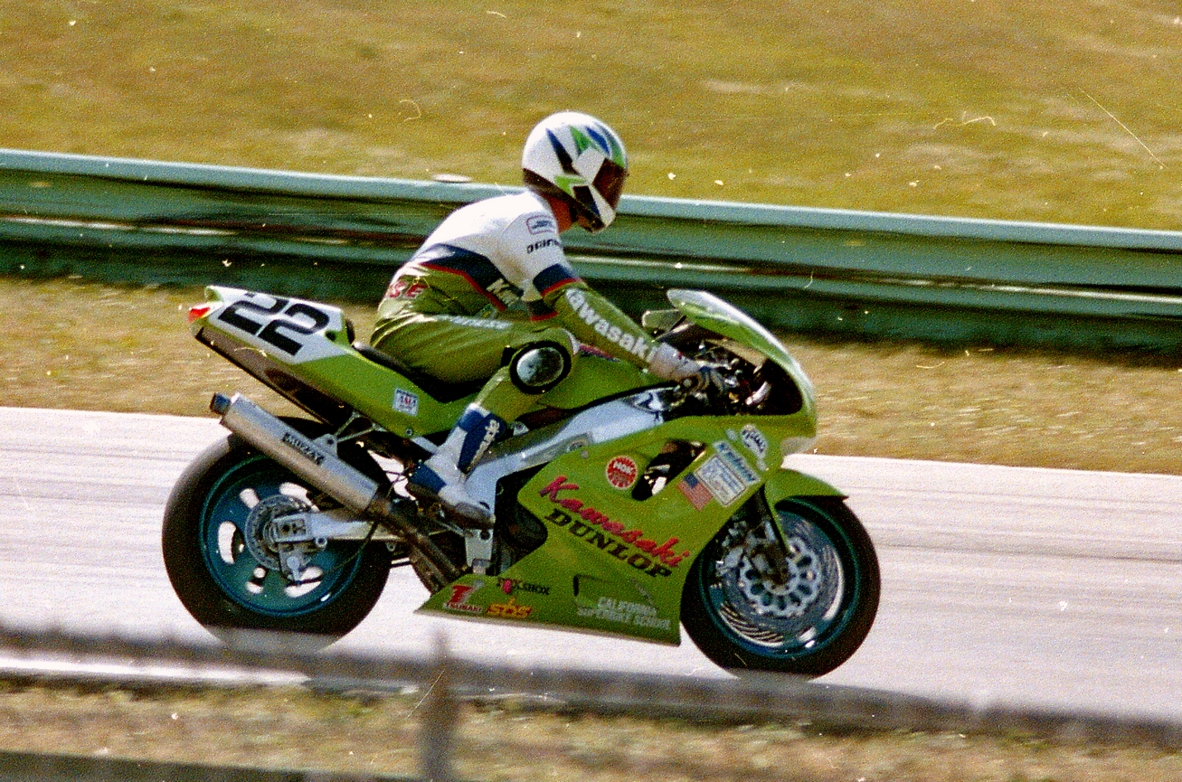 Stu's Shots R Us: AMA Road Racing: 20 Years Since Scott 'The Screaming ...