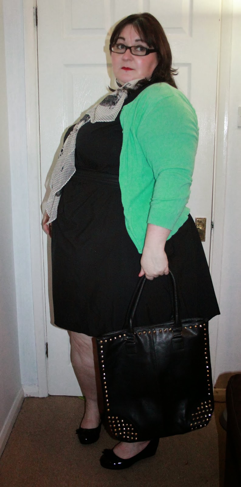 Fatshion Feb day 7 - Sky Lady OOTD - Love Leah