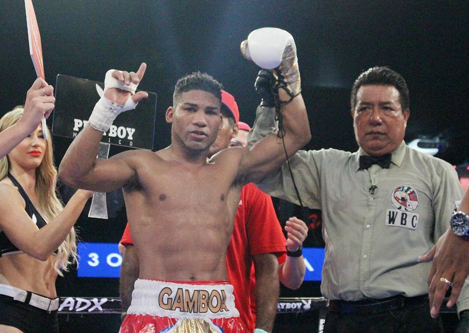 De La Calle Boxing: 'CHIHUAS' A UN PASO DEL CAMPEONATO DEL MUNDO