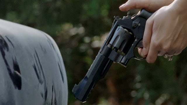 ARMAS BLANCAS 66: - LAS ARMAS EN THE WALKING DEAD (REVÓLVERES)