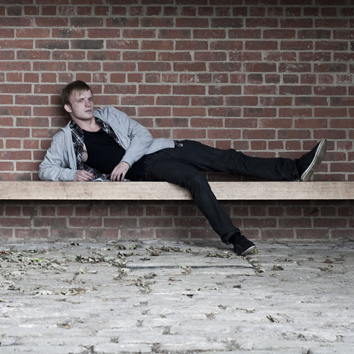 Favorite Hunks & Other Things: Jon Eland: Aimlessness