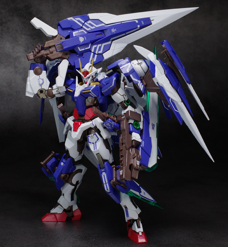 FIGURE & COLLECTION: OO Gundam Seven Sword -G