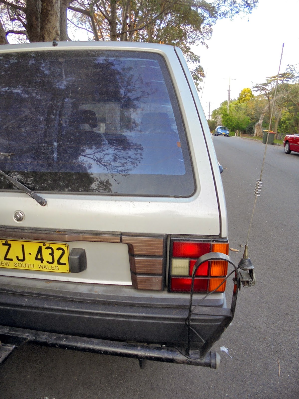 Aussie Old Parked Cars: 1985 Nissan Prairie