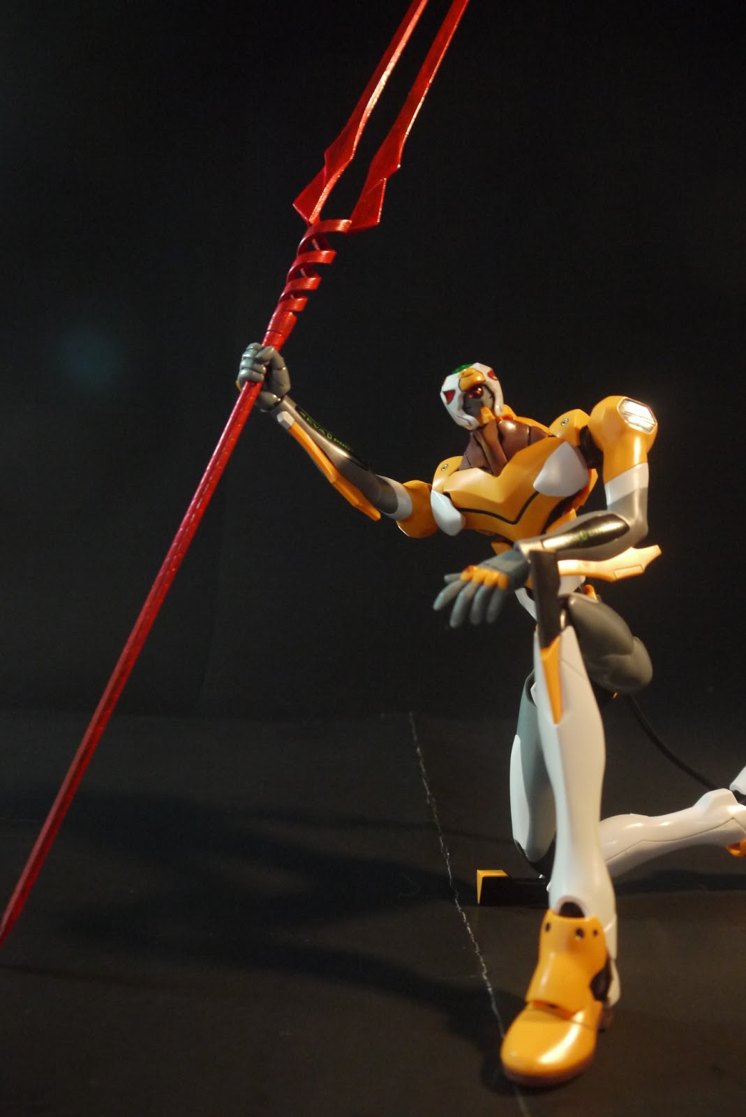 Mechs Without Skirts: A Cyber-Hastur, Bandai Eva 00 Model Kit (Rebuild ...