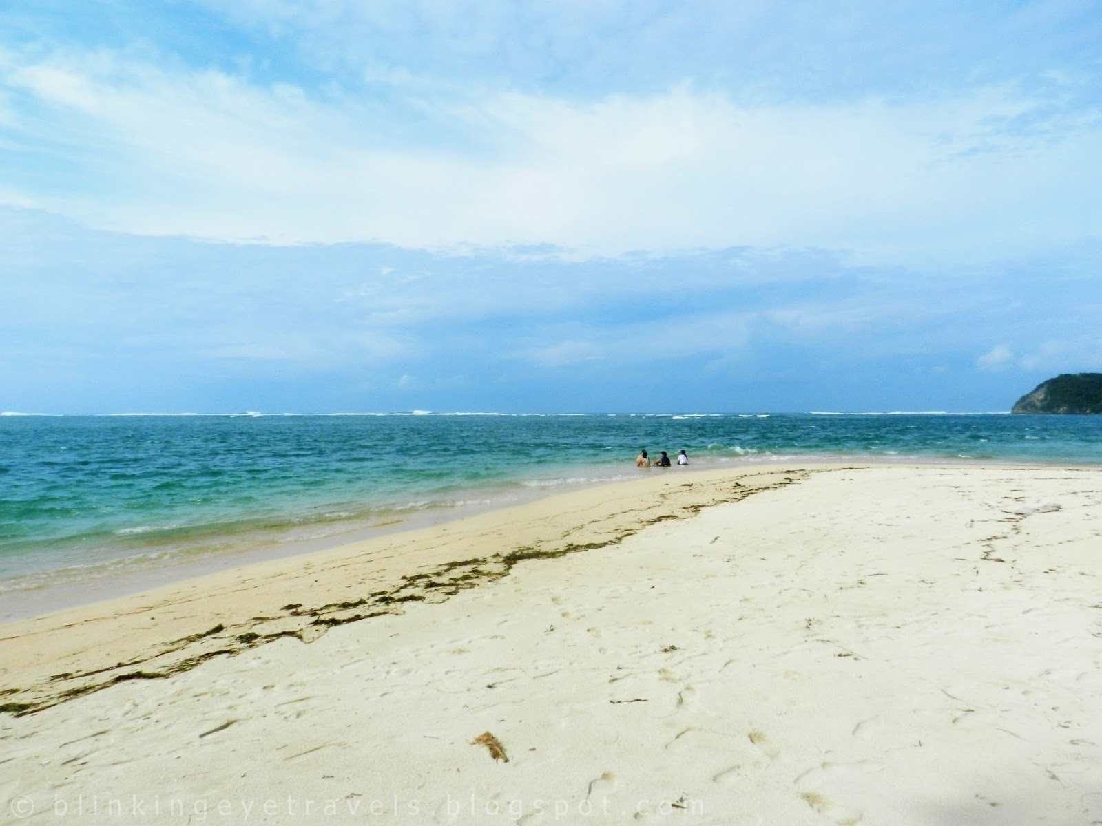 ANGUIB BEACH | Santa Ana, CAGAYAN | blinkingeye_travels