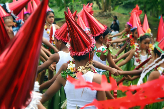 Beneath a Balcony of Stars: A Journey to Tonga: Kailao // Faihiva