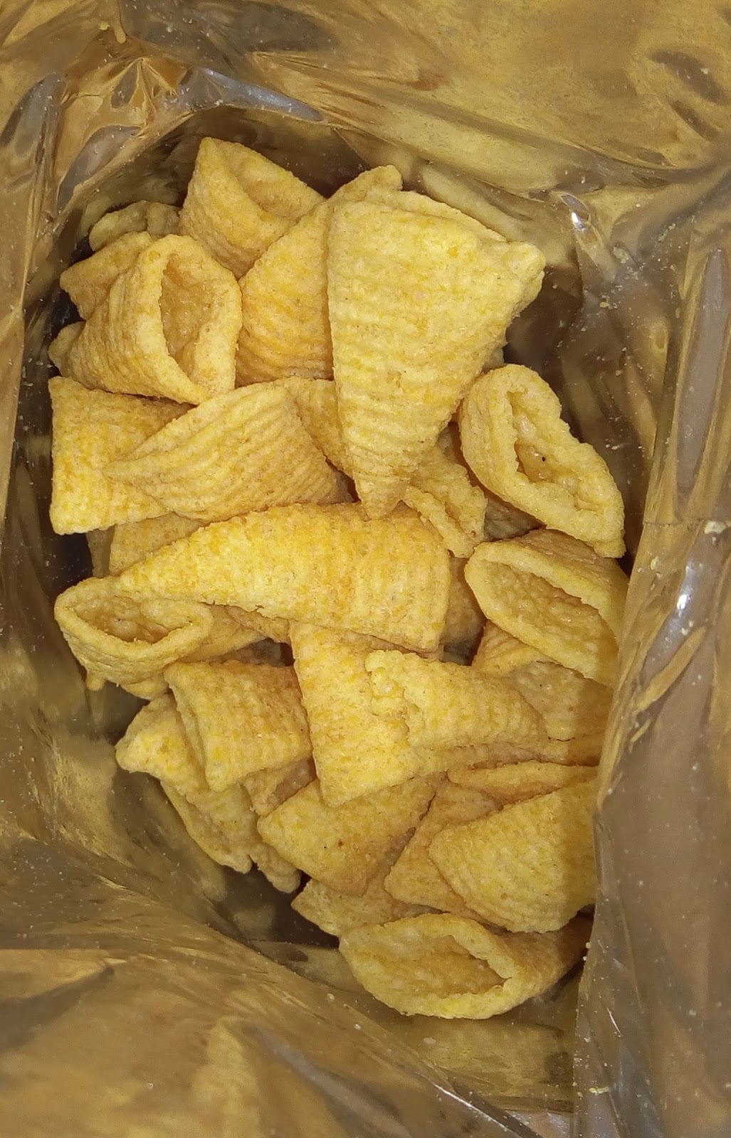 Supersupergirl's Food Reviews: [Walkers crisps] Bugles
