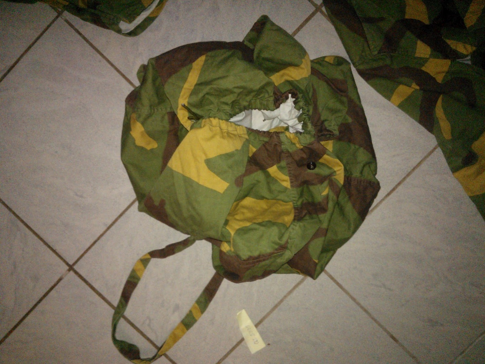 Military Camouflage: The M68 MOL camouflage set - 1 set avaliable