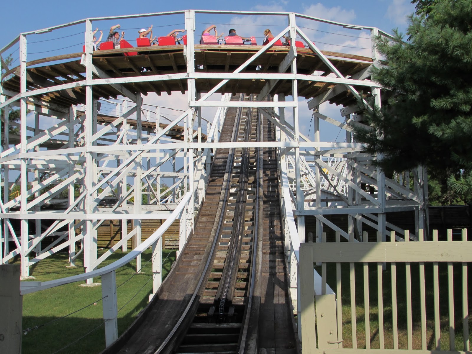 Columbus Zoo, Jungle Jack's Landing, and Zoombezi Bay | Coaster Talk No ...