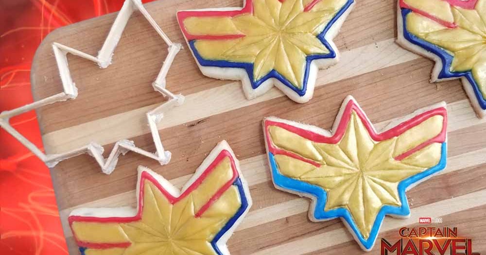 Le blog d'evy: HOW TO MAKE CAPTAIN MARVEL COOKIES! Cookie Cutter DIY ...