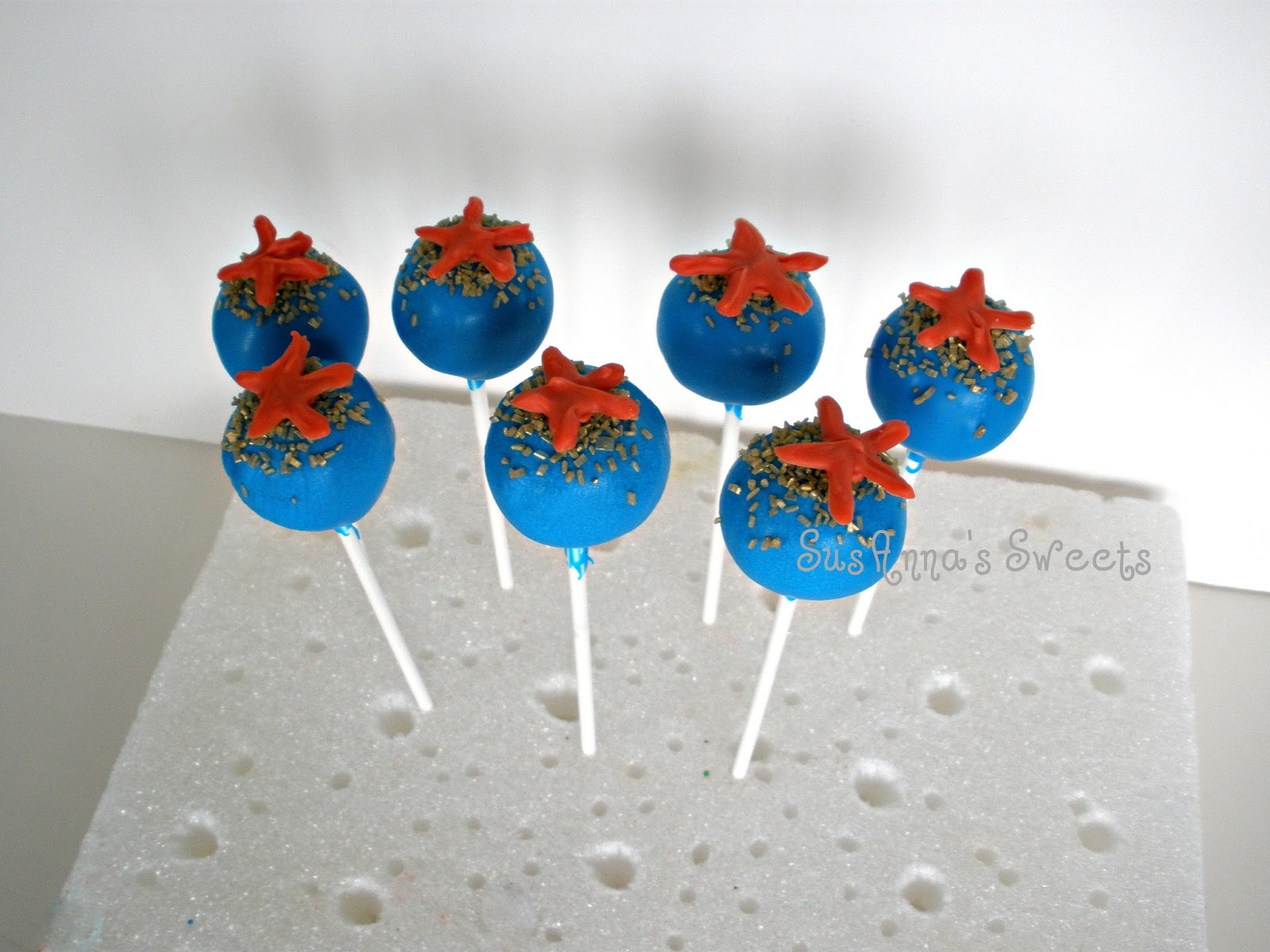 SusAnna's Sweets: Summer Beach Cake Pops
