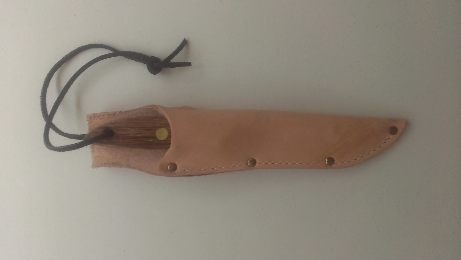 The Folding Bow: R. Murphy Skinner and Skinner T Knife Review