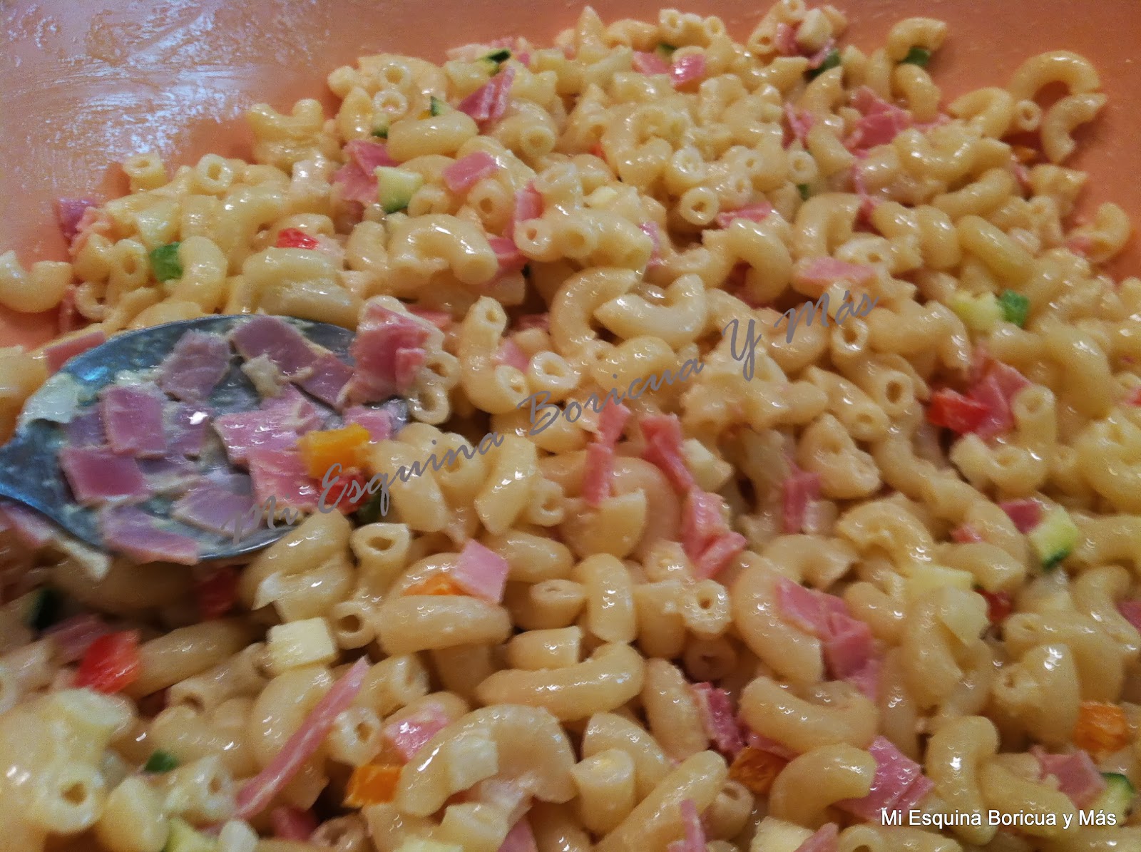 Mi Esquina Boricua y Más: Ensalada de Coditos