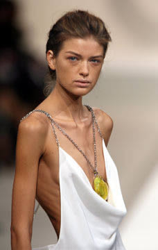 Fuzzy Shoe: Skinny skinny Models.