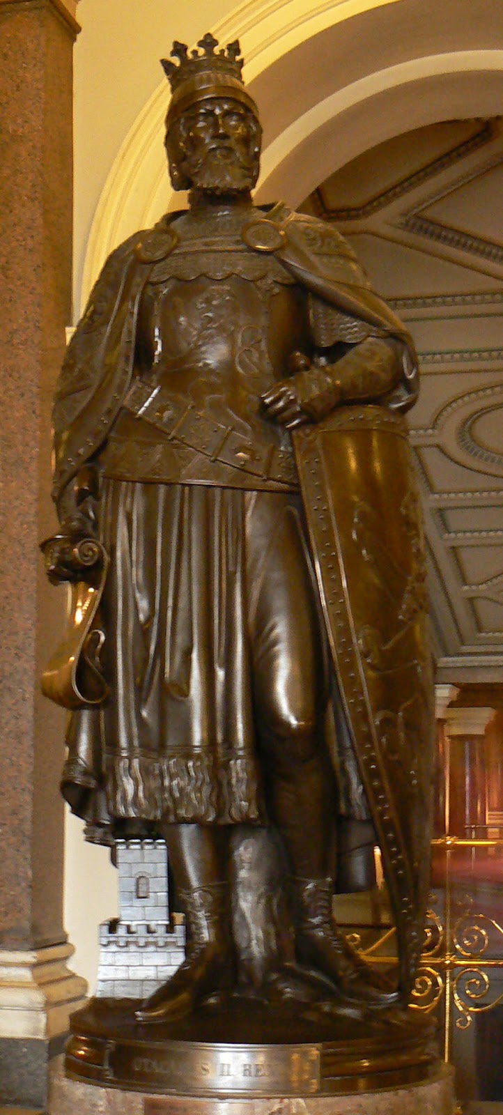 GIOCONDA LAW BLOG: Cutting Edge Issues in Brand Protection: The King of ...