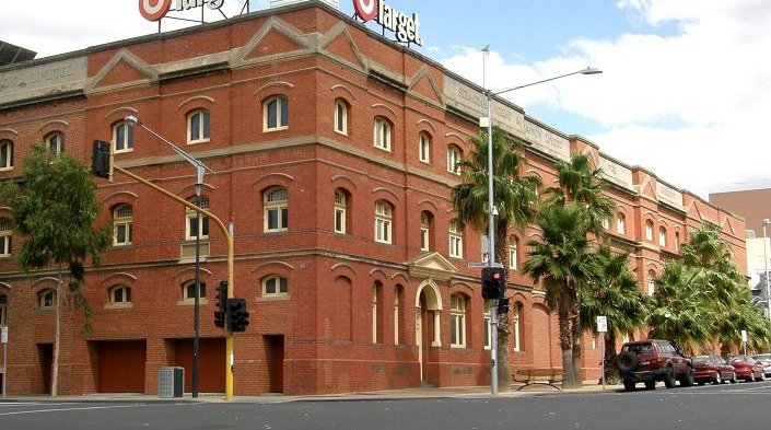 ART and ARCHITECTURE, mainly: Geelong: world class wool industry buildings